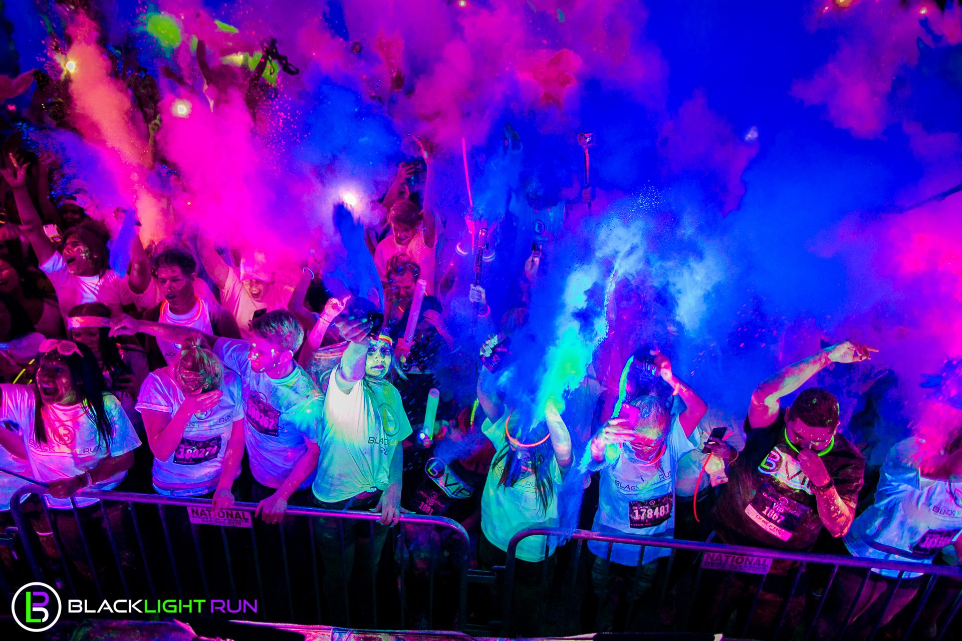 Blacklight Run – The Ultimate Glow 5K Experience